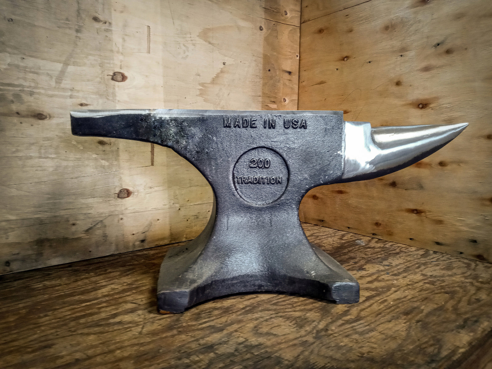 Emerson 200 lb. Traditional Anvil